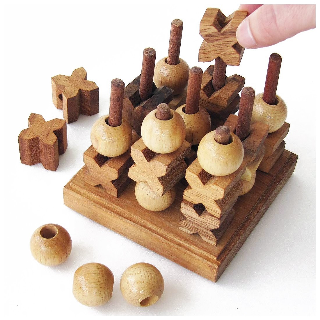 Tic Tac Toe 3D - Morpion en 3 dimensions - Jeu en Bois Massif d'Acacia.